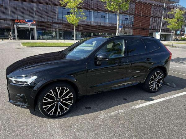 Black Volvo XC60 2018 in Klaipeda, with an engine capacity of 1.97 L and mileage of 110 thousand km for 26900 €, photo 2 on AUTOMOTO.COM.LV
