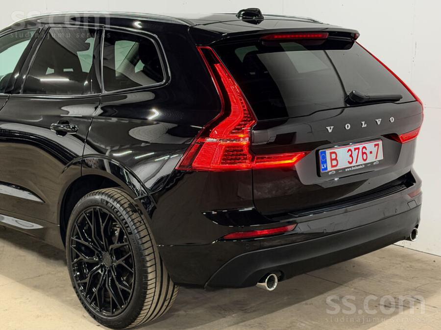 Black Volvo XC60 2018 in Jurmala, with an engine capacity of 2.00 L and mileage of 219 thousand km for 21450 €, photo 8 on AUTOMOTO.COM.LV