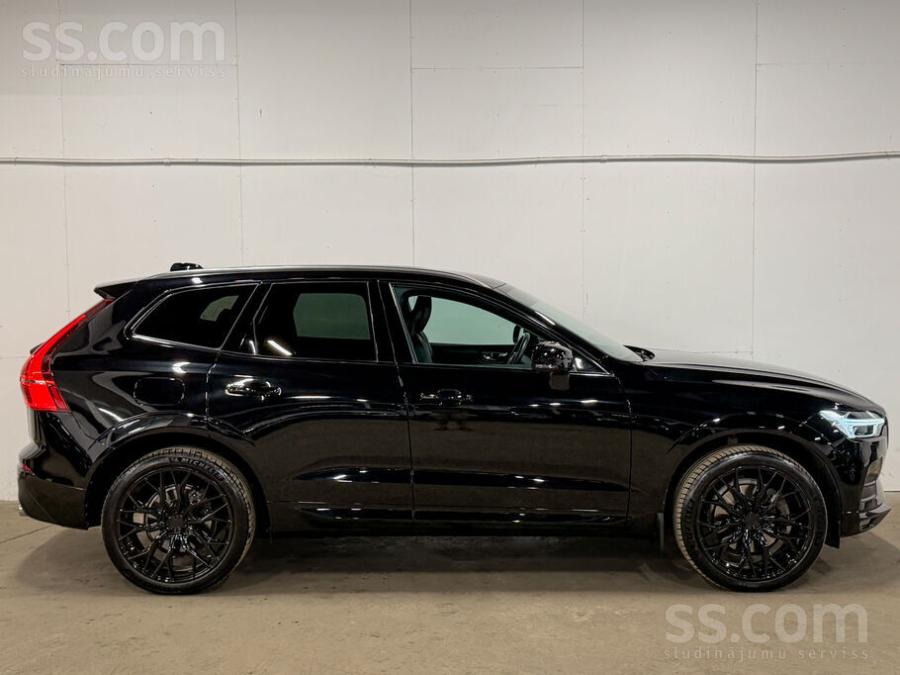 Black Volvo XC60 2018 in Jurmala, with an engine capacity of 2.00 L and mileage of 219 thousand km for 21450 €, photo 9 on AUTOMOTO.COM.LV