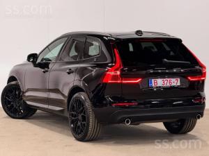 Black Volvo XC60 2018 in Jurmala, with an engine capacity of 2.00 L and mileage of 219 thousand km for 21450 €, photo 12 on AUTOMOTO.COM.LV