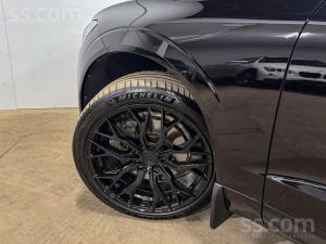 Black Volvo XC60 2018 in Jurmala, with an engine capacity of 2.00 L and mileage of 219 thousand km for 21450 €, photo 33 on AUTOMOTO.COM.LV