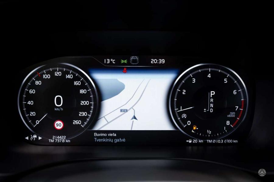 Melns Volvo XC60 2018 Elektrėnai, ar dzinēja tilpumu 1.97 L un nobraukumu 212 tūkst. km par 23850 €, foto 17 vietnē AUTOMOTO.COM.LV