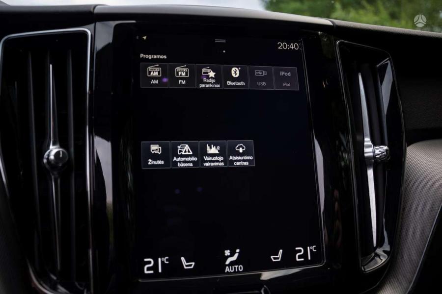 Melns Volvo XC60 2018 Elektrėnai, ar dzinēja tilpumu 1.97 L un nobraukumu 212 tūkst. km par 23850 €, foto 19 vietnē AUTOMOTO.COM.LV