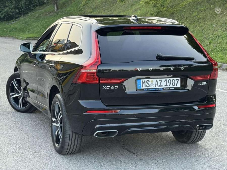 Melns Volvo XC60 2018 Jonava, ar dzinēja tilpumu 2.00 L un nobraukumu 255 tūkst. km par 19499 €, foto 8 vietnē AUTOMOTO.COM.LV