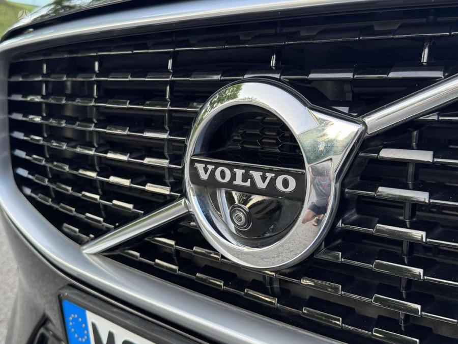 Melns Volvo XC60 2018 Jonava, ar dzinēja tilpumu 2.00 L un nobraukumu 255 tūkst. km par 19499 €, foto 22 vietnē AUTOMOTO.COM.LV