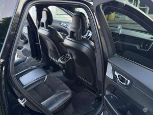 Melns Volvo XC60 2018 Jonava, ar dzinēja tilpumu 2.00 L un nobraukumu 255 tūkst. km par 19499 €, foto 28 vietnē AUTOMOTO.COM.LV