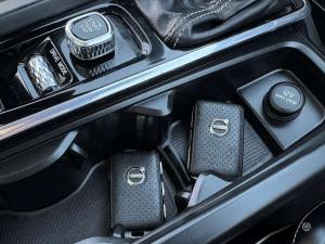 Melns Volvo XC60 2018 Jonava, ar dzinēja tilpumu 2.00 L un nobraukumu 255 tūkst. km par 19499 €, foto 58 vietnē AUTOMOTO.COM.LV
