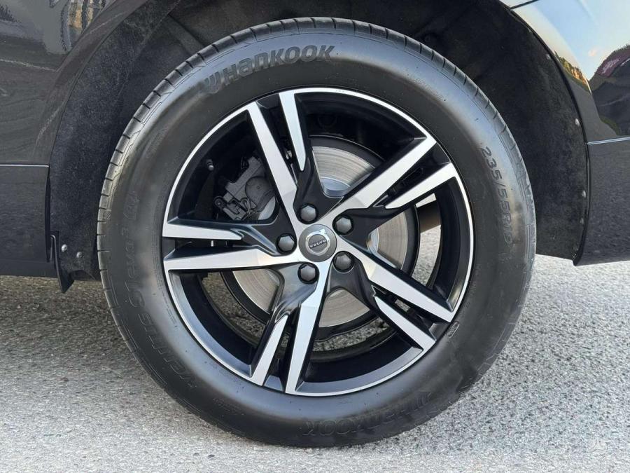 Melns Volvo XC60 2018 Jonava, ar dzinēja tilpumu 2.00 L un nobraukumu 255 tūkst. km par 19499 €, foto 60 vietnē AUTOMOTO.COM.LV