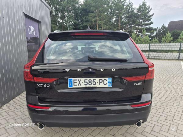 Black Volvo XC60 2018 in Taurage, with an engine capacity of 1.97 L and mileage of 258 thousand km for 15900 €, photo 5 on AUTOMOTO.COM.LV
