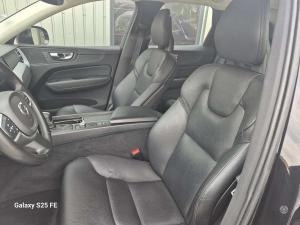 Melns Volvo XC60 2018 Tauragė, ar dzinēja tilpumu 1.97 L un nobraukumu 258 tūkst. km par 15900 €, foto 14 vietnē AUTOMOTO.COM.LV