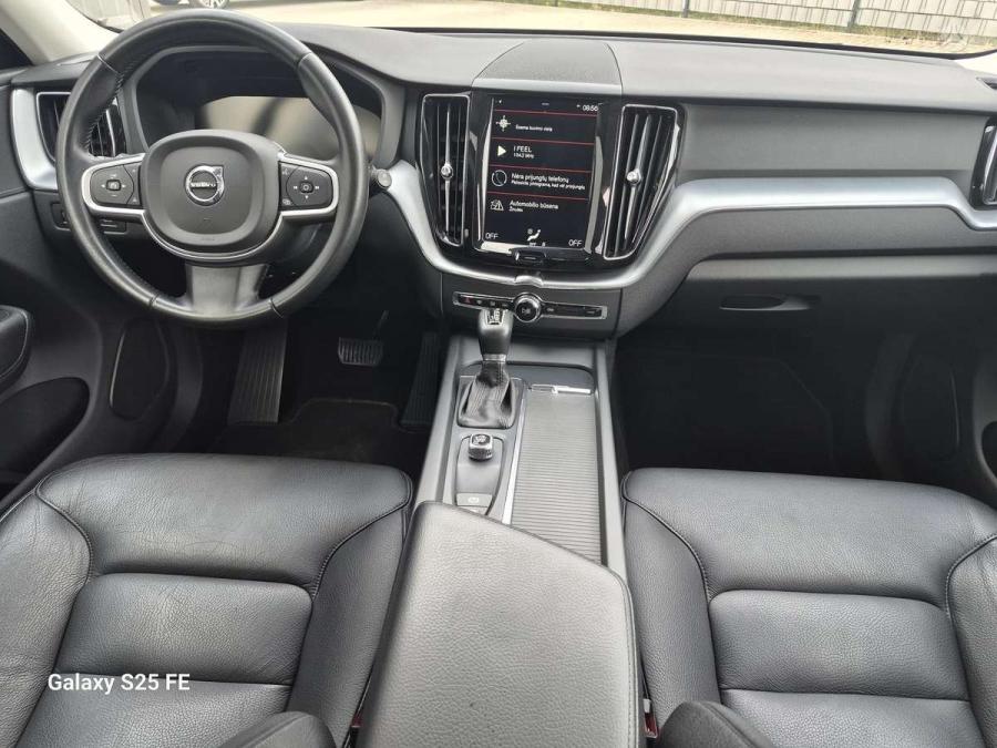 Melns Volvo XC60 2018 Tauragė, ar dzinēja tilpumu 1.97 L un nobraukumu 258 tūkst. km par 15900 €, foto 19 vietnē AUTOMOTO.COM.LV