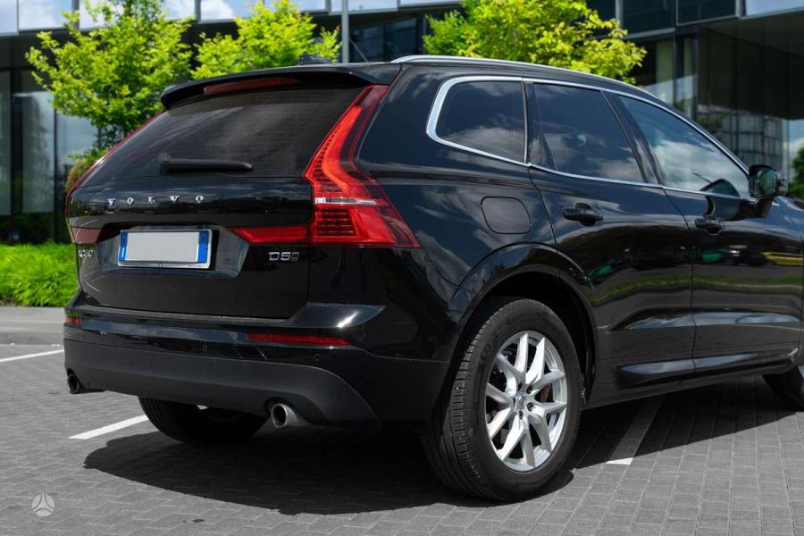 Melns Volvo XC60 2018 Viļņa, ar dzinēja tilpumu 1.97 L un nobraukumu 205 tūkst. km par 19900 €, foto 7 vietnē AUTOMOTO.COM.LV