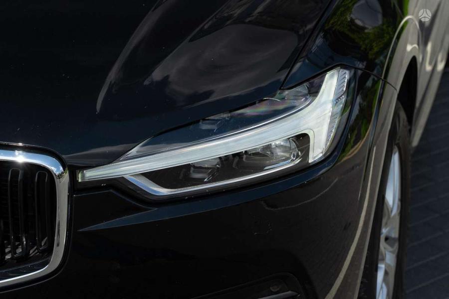 Melns Volvo XC60 2018 Viļņa, ar dzinēja tilpumu 1.97 L un nobraukumu 205 tūkst. km par 19900 €, foto 10 vietnē AUTOMOTO.COM.LV