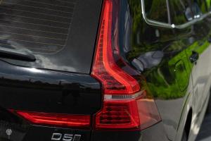 Melns Volvo XC60 2018 Viļņa, ar dzinēja tilpumu 1.97 L un nobraukumu 205 tūkst. km par 19900 €, foto 11 vietnē AUTOMOTO.COM.LV