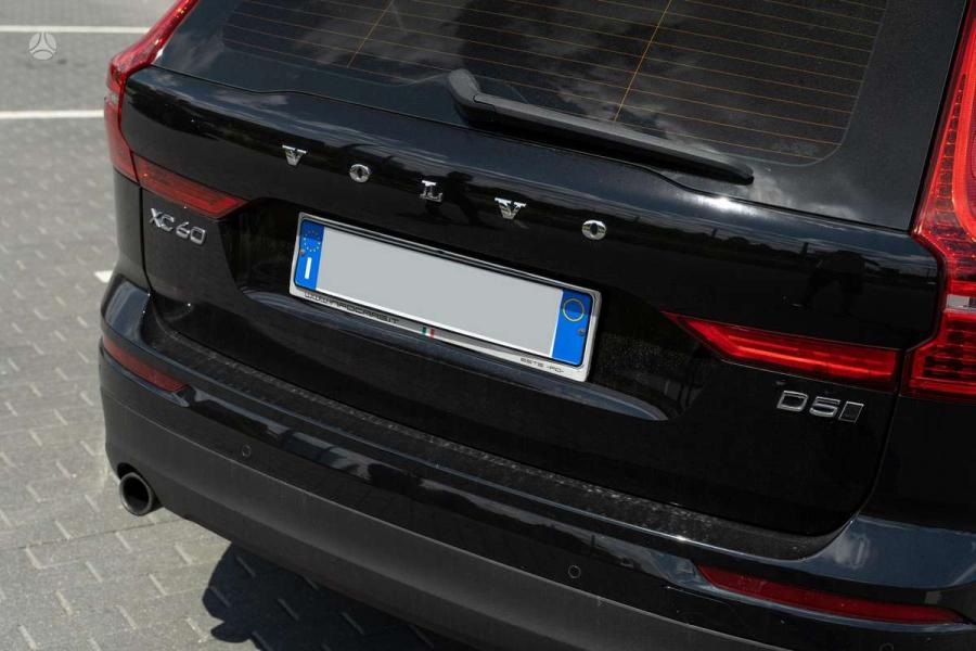 Melns Volvo XC60 2018 Viļņa, ar dzinēja tilpumu 1.97 L un nobraukumu 205 tūkst. km par 19900 €, foto 13 vietnē AUTOMOTO.COM.LV