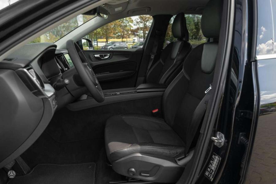 Melns Volvo XC60 2018 Viļņa, ar dzinēja tilpumu 1.97 L un nobraukumu 205 tūkst. km par 19900 €, foto 16 vietnē AUTOMOTO.COM.LV
