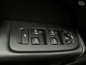 Melns Volvo XC60 2018 Avižieniai, ar dzinēja tilpumu 2.00 L un nobraukumu 199 tūkst. km par 22450 €, foto 23 vietnē AUTOMOTO.COM.LV