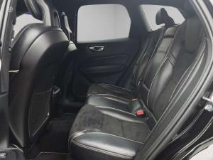 Melns Volvo XC60 2018 Viļņa, ar dzinēja tilpumu 2.00 L un nobraukumu 183 tūkst. km par 23499 €, foto 15 vietnē AUTOMOTO.COM.LV