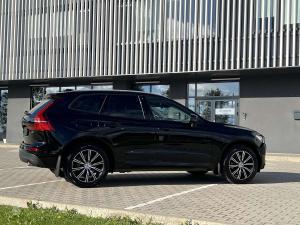 Black Volvo XC60 2018 in Panevezys, with an engine capacity of 1.97 L and mileage of 264 thousand km for 18500 €, photo 4 on AUTOMOTO.COM.LV