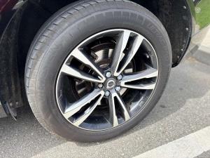 Black Volvo XC60 2018 in Kaunas, with an engine capacity of 1.97 L and mileage of 322 thousand km for 16700 €, photo 11 on AUTOMOTO.COM.LV