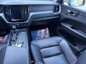 Black Volvo XC60 2018 in Kaunas, with an engine capacity of 1.97 L and mileage of 322 thousand km for 16700 €, photo 15 on AUTOMOTO.COM.LV