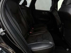 Black Volvo XC60 2018 in Vilnius, with an engine capacity of 1.97 L and mileage of 251 thousand km for 19700 €, photo 15 on AUTOMOTO.COM.LV