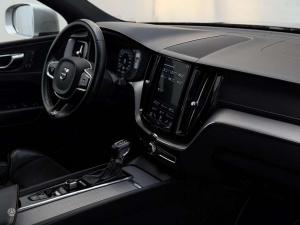 Black Volvo XC60 2018 in Vilnius, with an engine capacity of 1.97 L and mileage of 251 thousand km for 19700 €, photo 17 on AUTOMOTO.COM.LV