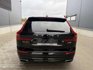 Black Volvo XC60 2018 in Siauliai, with an engine capacity of 1.97 L and mileage of 240 thousand km for 18300 €, photo 7 on AUTOMOTO.COM.LV