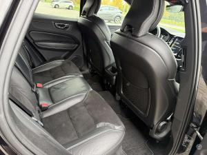 Black Volvo XC60 2018 in Siauliai, with an engine capacity of 1.97 L and mileage of 240 thousand km for 18300 €, photo 19 on AUTOMOTO.COM.LV