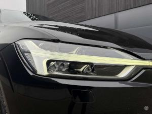Black Volvo XC60 2018 in Siauliai, with an engine capacity of 1.97 L and mileage of 240 thousand km for 18300 €, photo 24 on AUTOMOTO.COM.LV