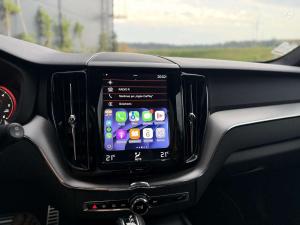 Black Volvo XC60 2018 in Vilnius, with an engine capacity of 1.97 L and mileage of 289 thousand km for 17950 €, photo 17 on AUTOMOTO.COM.LV
