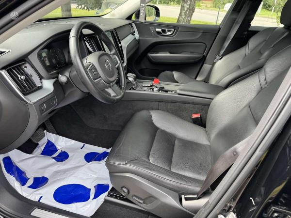Melns Volvo XC60 2018 Tauragė, ar dzinēja tilpumu 1.97 L un nobraukumu 226 tūkst. km par 18700 €, foto 8 vietnē AUTOMOTO.COM.LV