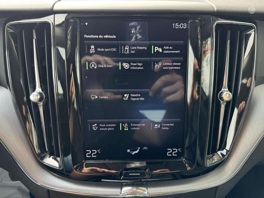 Melns Volvo XC60 2018 Tauragė, ar dzinēja tilpumu 1.97 L un nobraukumu 226 tūkst. km par 18700 €, foto 10 vietnē AUTOMOTO.COM.LV