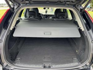 Melns Volvo XC60 2018 Tauragė, ar dzinēja tilpumu 1.97 L un nobraukumu 226 tūkst. km par 18700 €, foto 16 vietnē AUTOMOTO.COM.LV