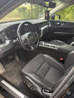 Melns Volvo XC60 2018 Klaipėda, ar dzinēja tilpumu 1.97 L un nobraukumu 270 tūkst. km par 18150 €, foto 9 vietnē AUTOMOTO.COM.LV