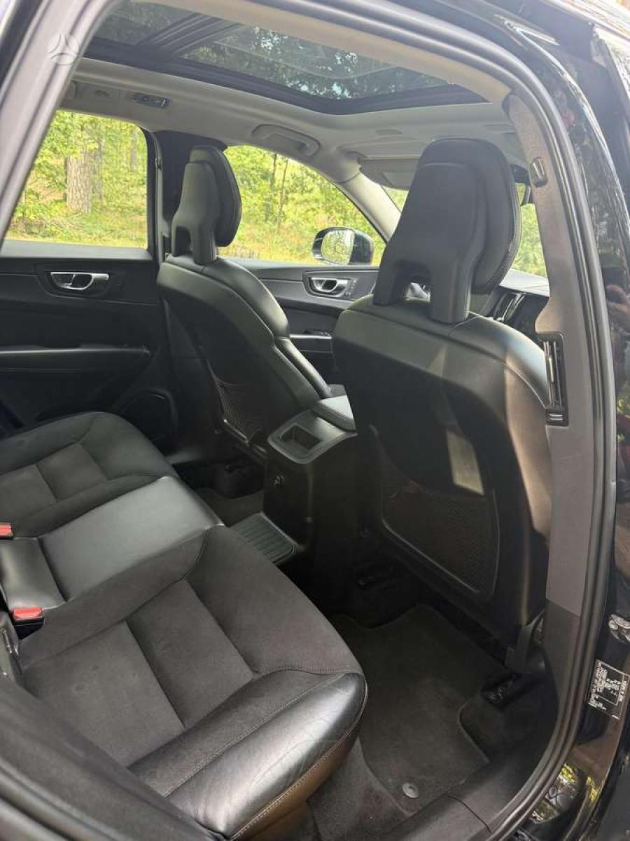 Melns Volvo XC60 2018 Klaipėda, ar dzinēja tilpumu 1.97 L un nobraukumu 270 tūkst. km par 18150 €, foto 12 vietnē AUTOMOTO.COM.LV