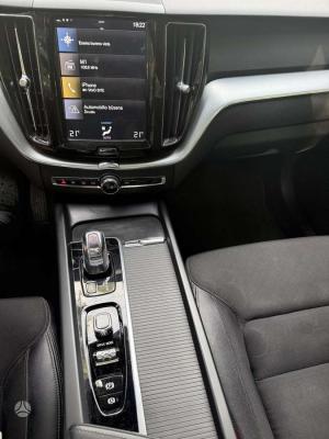 Melns Volvo XC60 2018 Klaipėda, ar dzinēja tilpumu 1.97 L un nobraukumu 270 tūkst. km par 18150 €, foto 13 vietnē AUTOMOTO.COM.LV