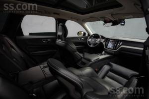 Melns Volvo XC60 2018 Jelgava, ar dzinēja tilpumu 2.00 L un nobraukumu 232 tūkst. km par 21000 €, foto 14 vietnē AUTOMOTO.COM.LV