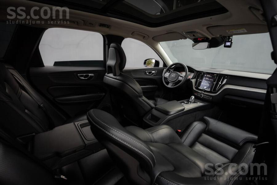 Melns Volvo XC60 2018 Jelgava, ar dzinēja tilpumu 2.00 L un nobraukumu 232 tūkst. km par 21000 €, foto 14 vietnē AUTOMOTO.COM.LV