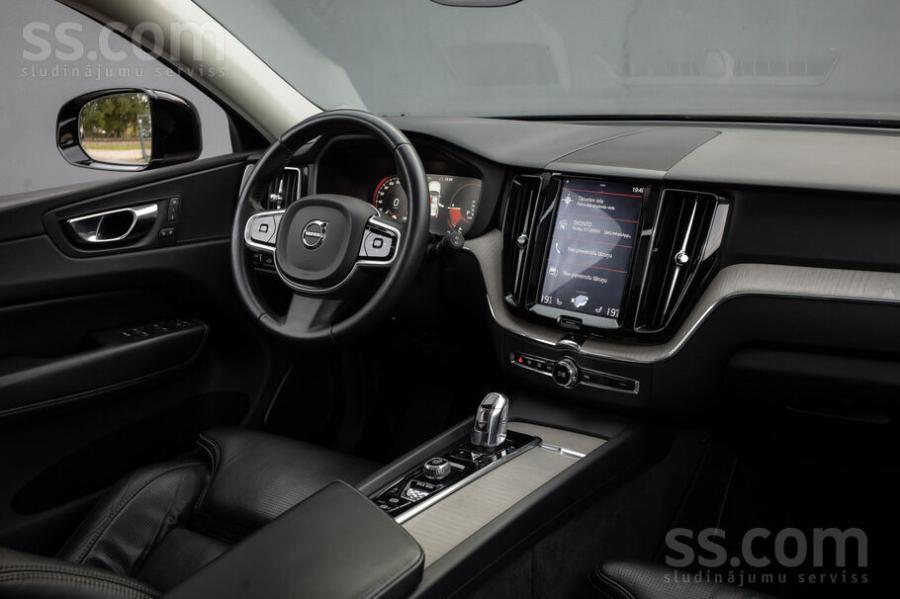 Melns Volvo XC60 2018 Jelgava, ar dzinēja tilpumu 2.00 L un nobraukumu 232 tūkst. km par 21000 €, foto 15 vietnē AUTOMOTO.COM.LV