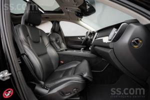 Melns Volvo XC60 2018 Jelgava, ar dzinēja tilpumu 2.00 L un nobraukumu 232 tūkst. km par 21000 €, foto 16 vietnē AUTOMOTO.COM.LV