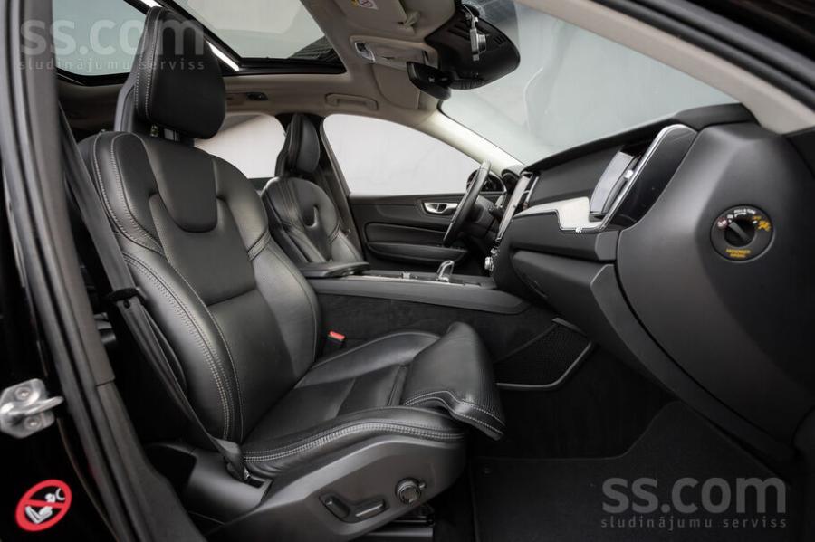Melns Volvo XC60 2018 Jelgava, ar dzinēja tilpumu 2.00 L un nobraukumu 232 tūkst. km par 21000 €, foto 16 vietnē AUTOMOTO.COM.LV