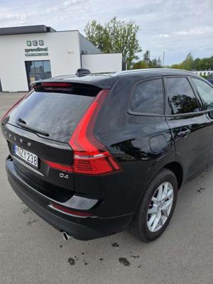 Black Volvo XC60 2018 in Siauliai, with an engine capacity of 1.97 L and mileage of 212 thousand km for 18000 €, photo 6 on AUTOMOTO.COM.LV