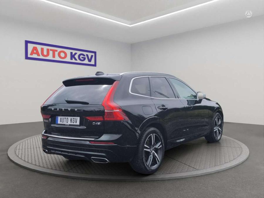 Melns Volvo XC60 2018 Viļņa, ar dzinēja tilpumu 2.00 L un nobraukumu 183 tūkst. km par 23499 €, foto 6 vietnē AUTOMOTO.COM.LV