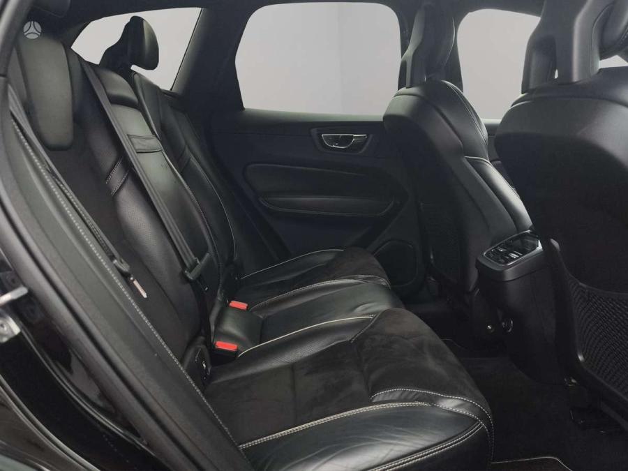 Melns Volvo XC60 2018 Viļņa, ar dzinēja tilpumu 2.00 L un nobraukumu 183 tūkst. km par 23499 €, foto 11 vietnē AUTOMOTO.COM.LV
