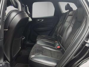 Melns Volvo XC60 2018 Viļņa, ar dzinēja tilpumu 2.00 L un nobraukumu 183 tūkst. km par 23499 €, foto 15 vietnē AUTOMOTO.COM.LV