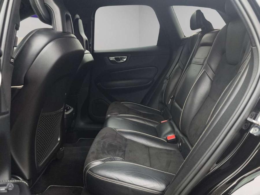 Melns Volvo XC60 2018 Viļņa, ar dzinēja tilpumu 2.00 L un nobraukumu 183 tūkst. km par 23499 €, foto 15 vietnē AUTOMOTO.COM.LV