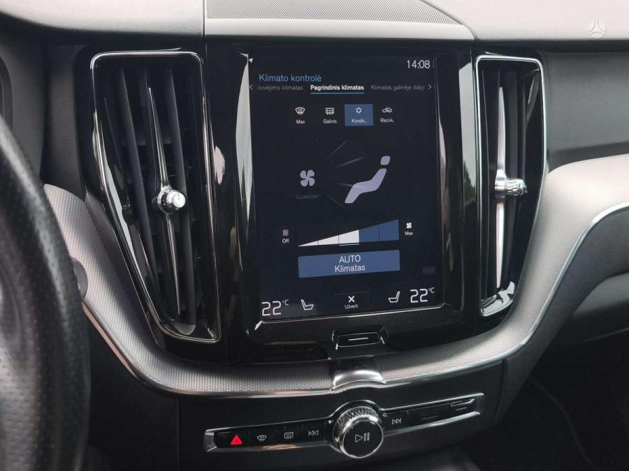 Melns Volvo XC60 2018 Viļņa, ar dzinēja tilpumu 2.00 L un nobraukumu 183 tūkst. km par 23499 €, foto 21 vietnē AUTOMOTO.COM.LV