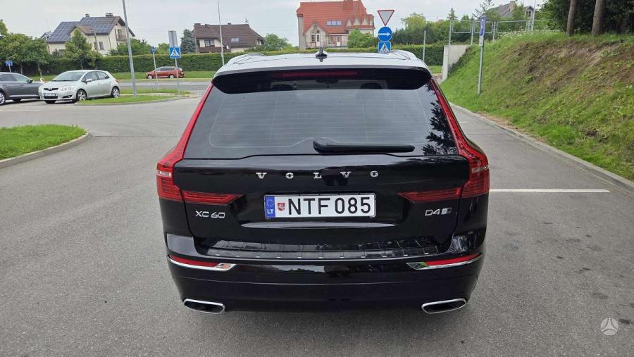 Melns Volvo XC60 2018 Klaipėda, ar dzinēja tilpumu 1.97 L un nobraukumu 207 tūkst. km par 20750 €, foto 8 vietnē AUTOMOTO.COM.LV