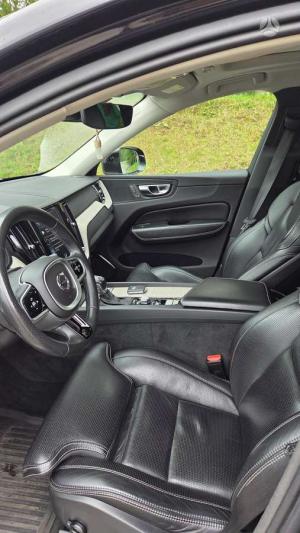 Melns Volvo XC60 2018 Klaipėda, ar dzinēja tilpumu 1.97 L un nobraukumu 207 tūkst. km par 20750 €, foto 13 vietnē AUTOMOTO.COM.LV